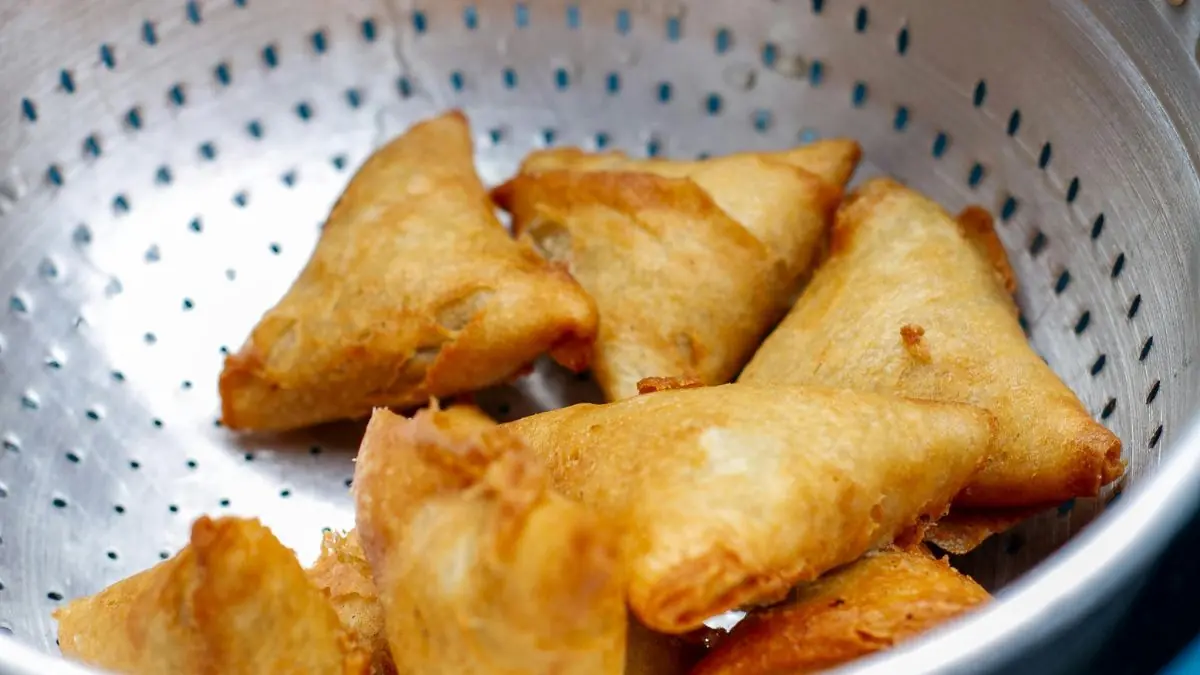 Tracing The Delicious Journey Of The Samosa Across Borders | My Kitchen ...
